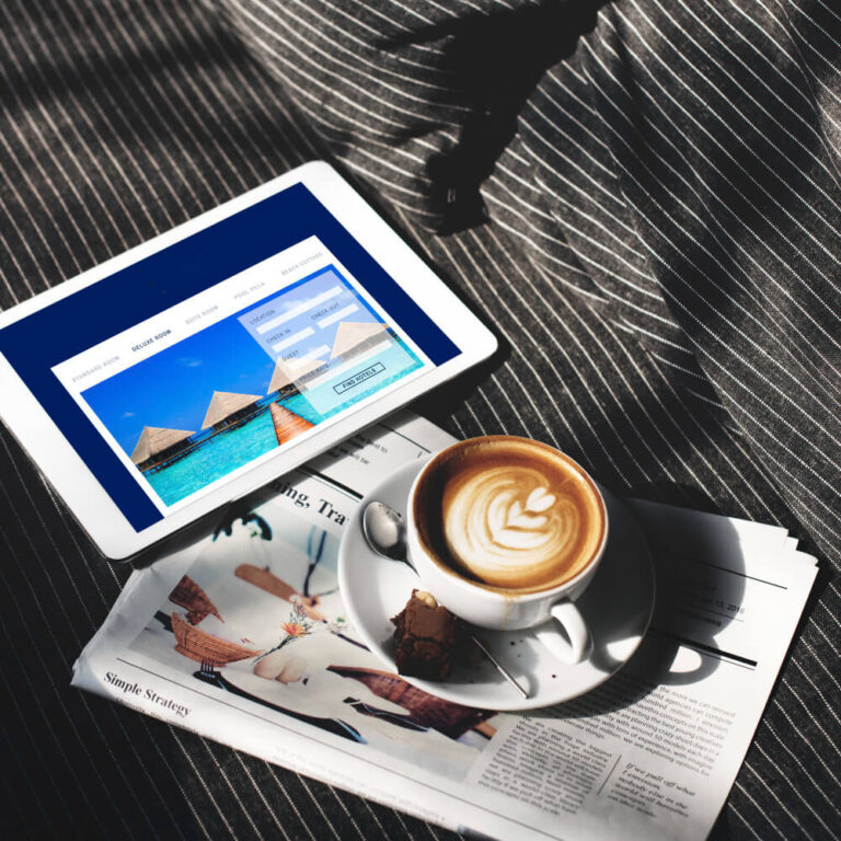 Pre-stay, in-stay and post-stay communication - TouchmenuApp